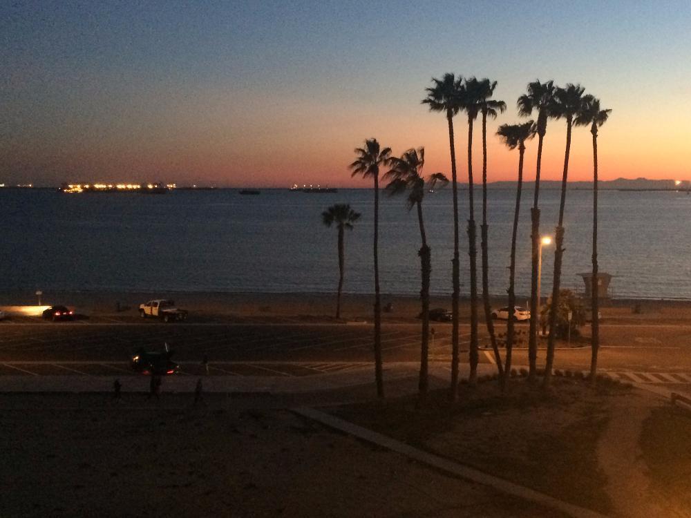 Neighborhood Profile: Alamitos Beach - ShowMeHome.com